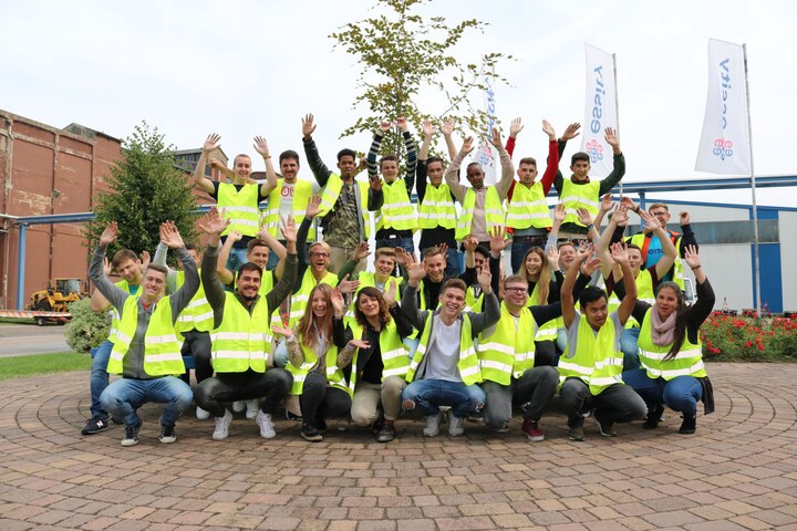 Grundstein für die Zukunft: Essity heißt 45 Auszubildende willkommen